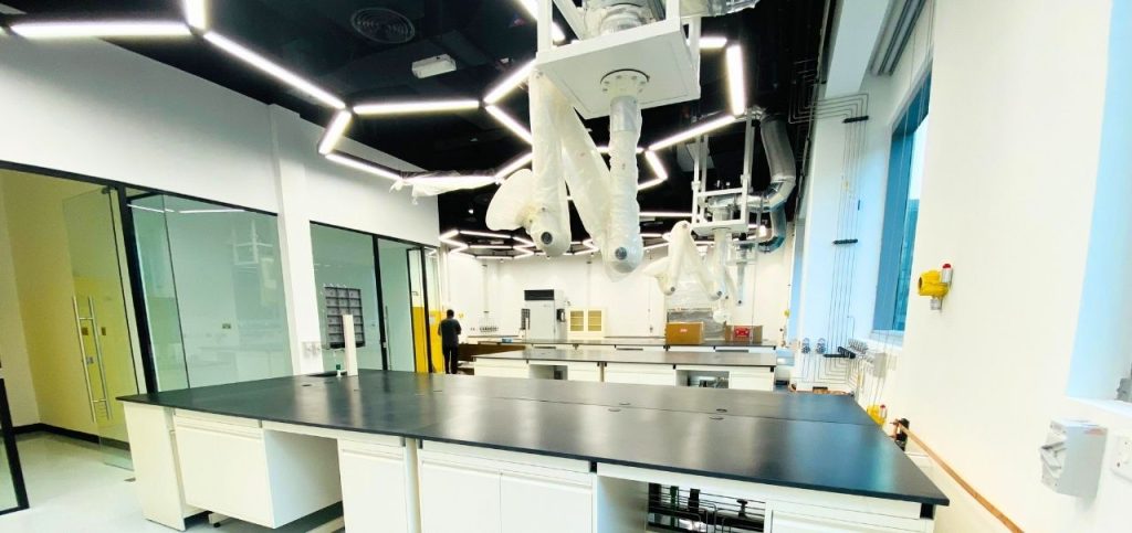 laboratory solutions in Dubai - PinkMan UAE